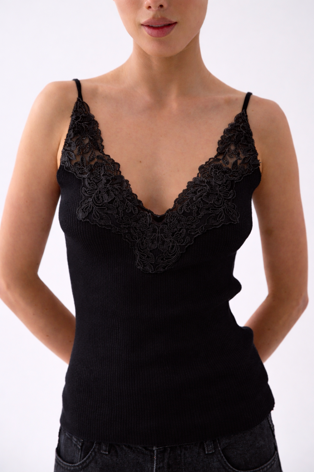 Luna Lace Trim Cami - Oat – Style Addict®